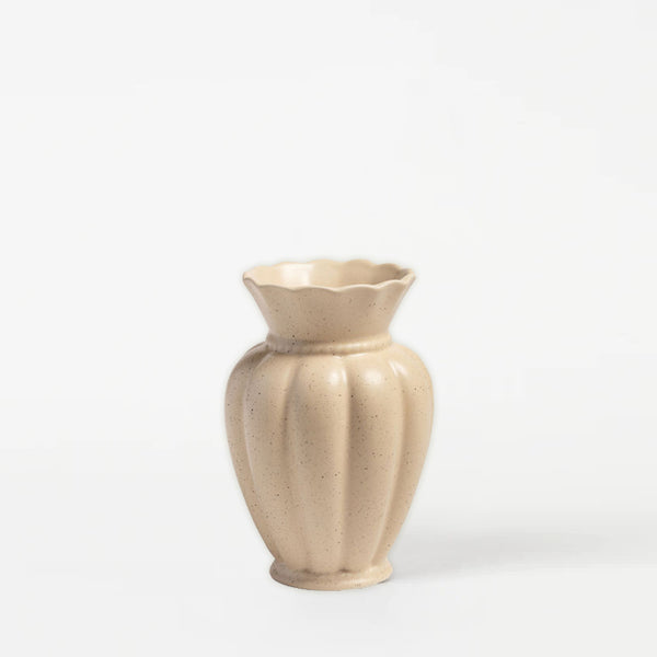 Good Neighbour | &k Amsterdam Tudor Vase (Sand)